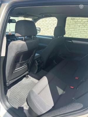 Grey BMW X3 2012 in Siauliai, with an engine capacity of 2.00 L and mileage of 290 thousand km for 8300 €, photo 8 on AUTOMOTO.COM.LV