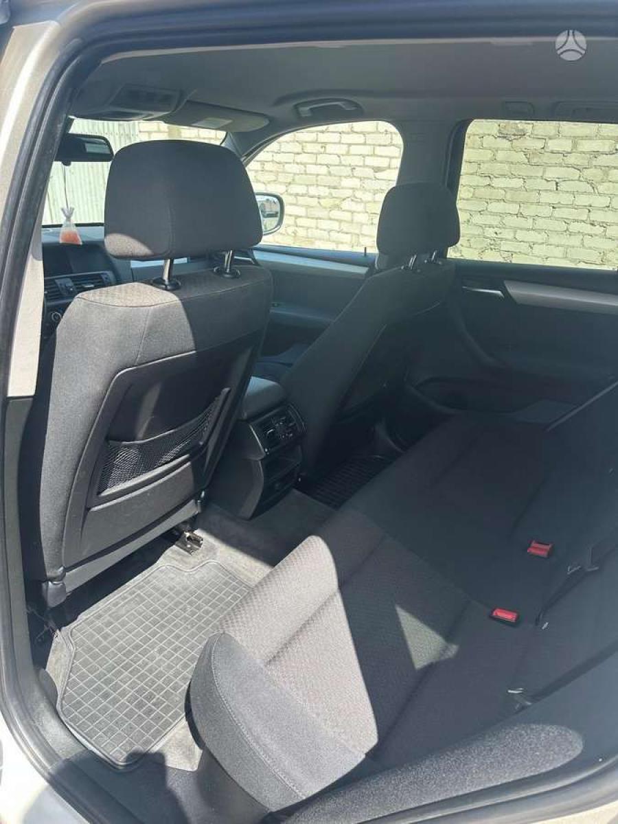 Grey BMW X3 2012 in Siauliai, with an engine capacity of 2.00 L and mileage of 290 thousand km for 8300 €, photo 8 on AUTOMOTO.COM.LV