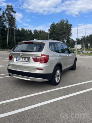 Pelēks BMW X3 2012 Rīga, ar dzinēja tilpumu 2.00 L un nobraukumu 225 tūkst. km par 7600 €, foto 5 vietnē AUTOMOTO.COM.LV