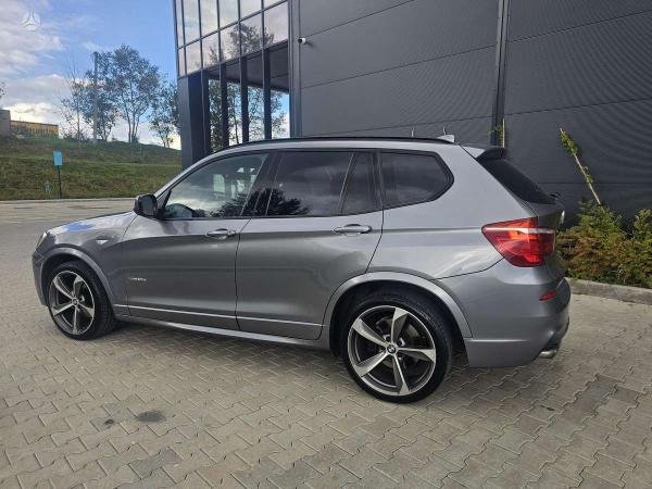 BMW X3 2012 in Vilnius on AUTOMOTO.COM.LV Grey BMW X3 2012 in Vilnius, with an engine capacity of 2.00 L and mileage of 291 thousand km for 10800 €, photo 5 on AUTOMOTO.COM.LV