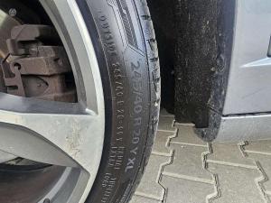 Grey BMW X3 2012 in Vilnius, with an engine capacity of 2.00 L and mileage of 291 thousand km for 10800 €, photo 14 on AUTOMOTO.COM.LV