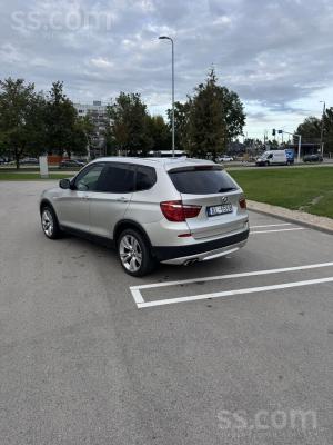 Grey BMW X3 2012 in Riga, with an engine capacity of 3.00 L and mileage of 278 thousand km for 10100 €, photo 4 on AUTOMOTO.COM.LV