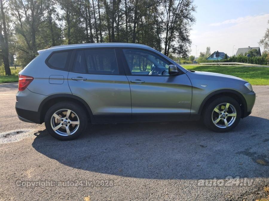 Pelēks BMW X3 2013 Tallina, ar dzinēja tilpumu 2.00 L un nobraukumu 263 tūkst. km par 10300 €, foto 9 vietnē AUTOMOTO.COM.LV
