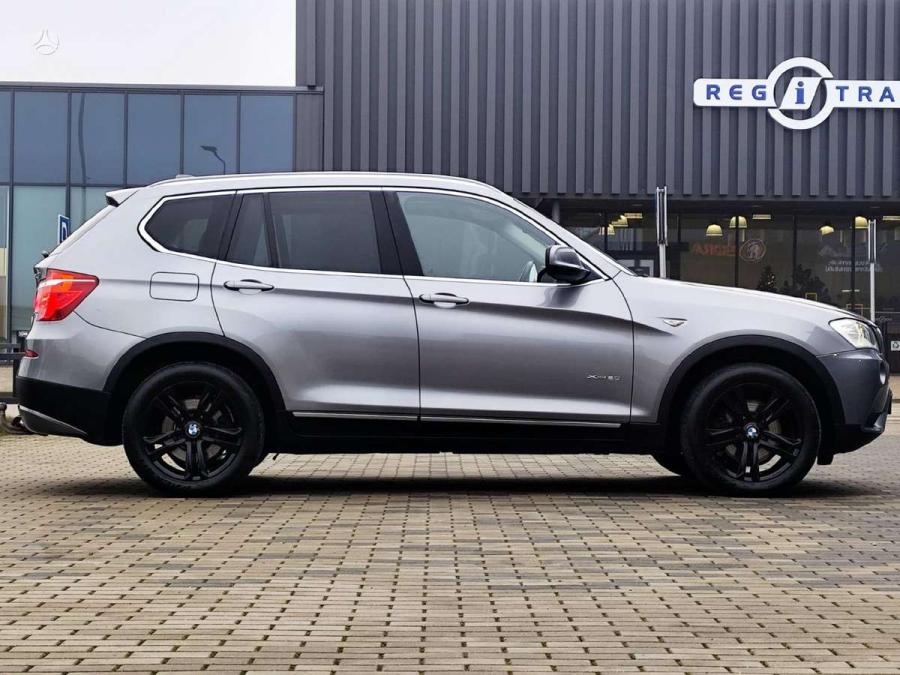 Pelēks BMW X3 2013 Šauļi, ar dzinēja tilpumu 2.00 L un nobraukumu 203 tūkst. km par 10950 €, foto 9 vietnē AUTOMOTO.COM.LV