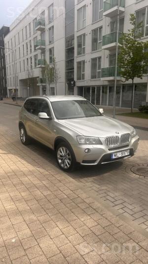Grey BMW X3 2013 in Riga, with an engine capacity of 3.00 L and mileage of 330 thousand km for 10800 €, photo 3 on AUTOMOTO.COM.LV
