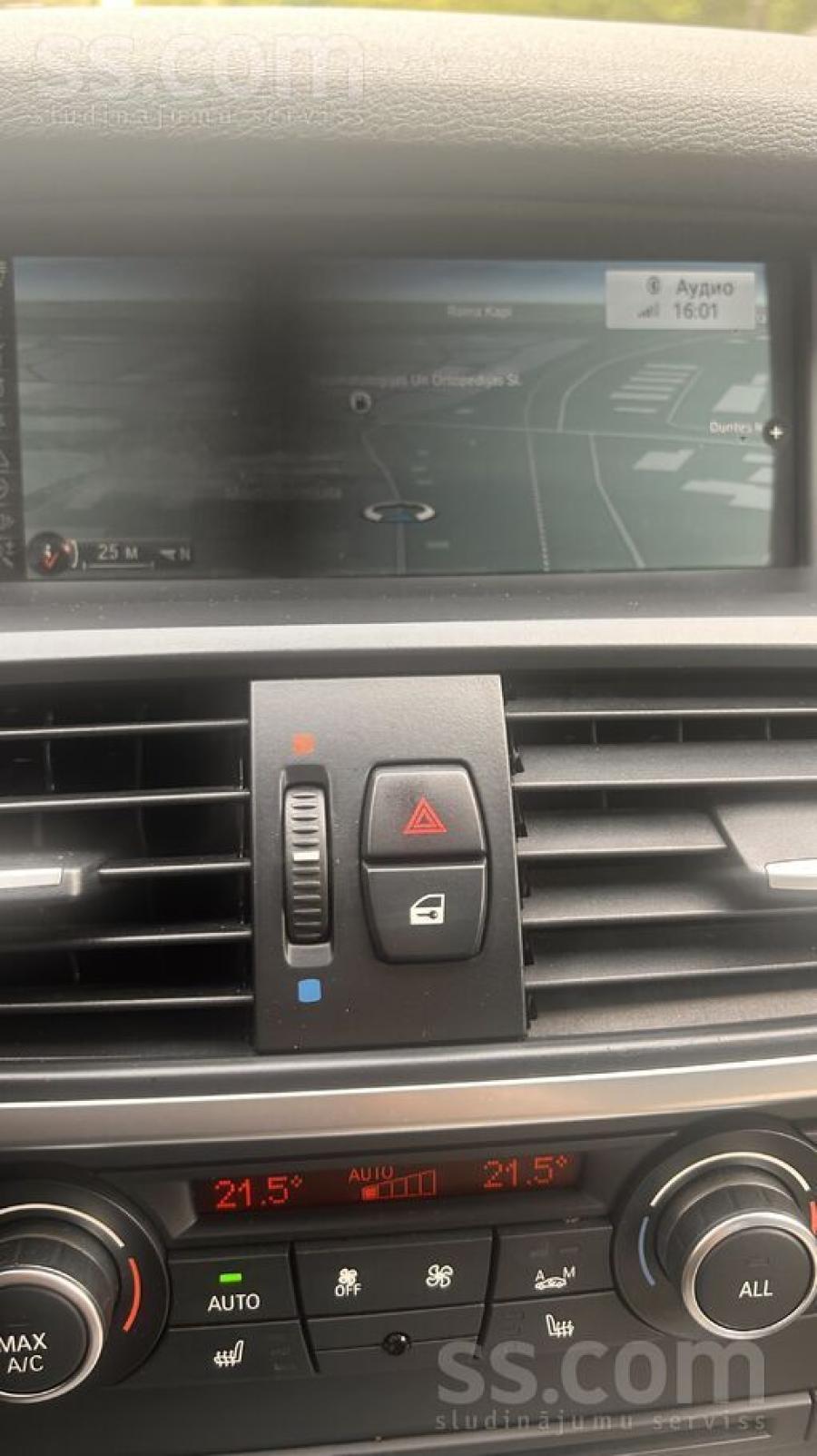 Grey BMW X3 2013 in Riga, with an engine capacity of 3.00 L and mileage of 330 thousand km for 10800 €, photo 12 on AUTOMOTO.COM.LV