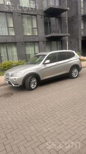 Grey BMW X3 2013 in Riga, with an engine capacity of 3.00 L and mileage of 330 thousand km for 10800 €, photo 17 on AUTOMOTO.COM.LV
