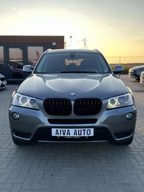 Grey BMW X3 2013 in Kaunas, with an engine capacity of 2.00 L and mileage of 258 thousand km for 10650 €, photo 5 on AUTOMOTO.COM.LV