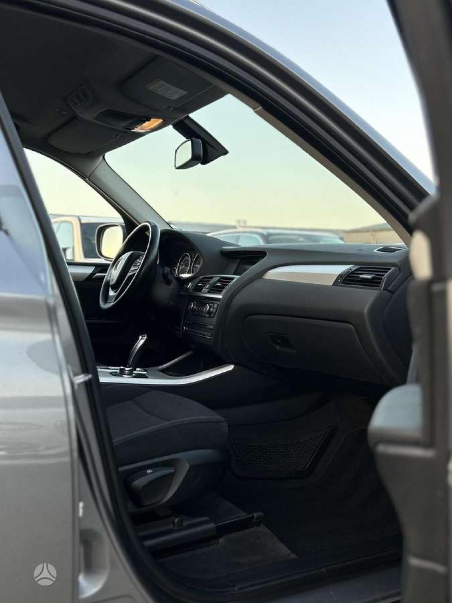 Pelēks BMW X3 2013 Kauņa, ar dzinēja tilpumu 2.00 L un nobraukumu 258 tūkst. km par 10650 €, foto 31 vietnē AUTOMOTO.COM.LV