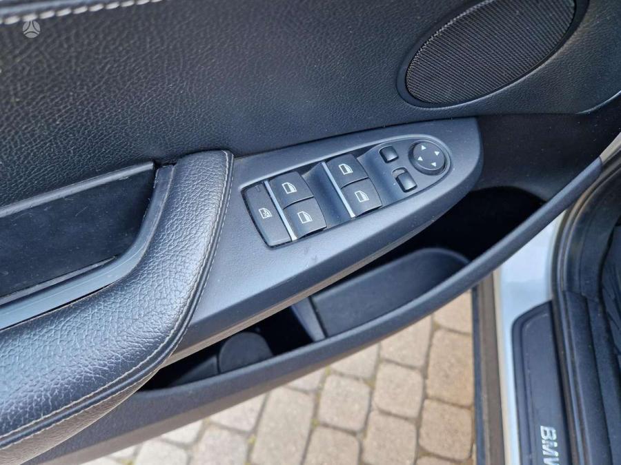 Grey BMW X3 2013 in Panevezys, with an engine capacity of 2.00 L and mileage of 185 thousand km for 7650 €, photo 13 on AUTOMOTO.COM.LV
