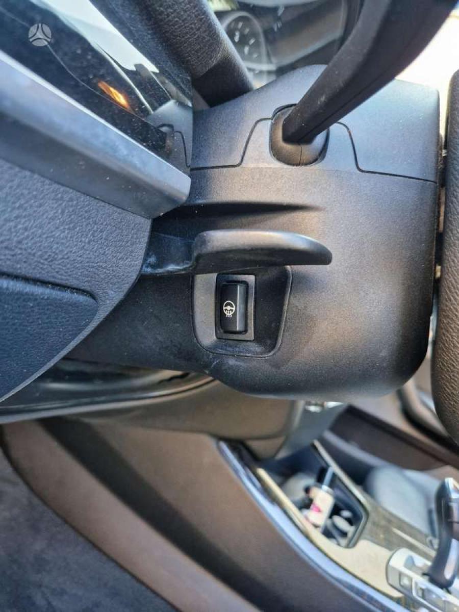 Grey BMW X3 2013 in Panevezys, with an engine capacity of 2.00 L and mileage of 185 thousand km for 7650 €, photo 15 on AUTOMOTO.COM.LV
