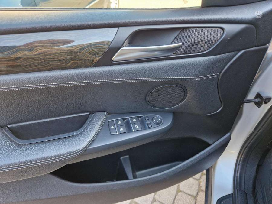 Grey BMW X3 2013 in Panevezys, with an engine capacity of 2.00 L and mileage of 185 thousand km for 7650 €, photo 16 on AUTOMOTO.COM.LV