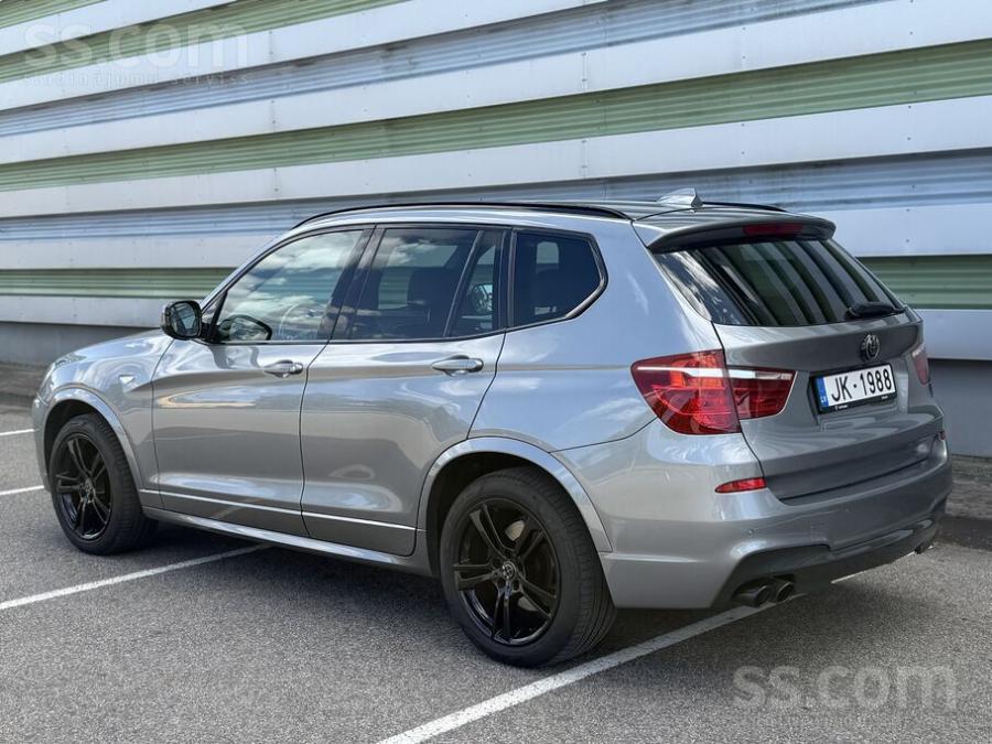 Grey BMW X3 2013 in Riga, with an engine capacity of 3.00 L and mileage of 349 thousand km for 12000 €, photo 4 on AUTOMOTO.COM.LV