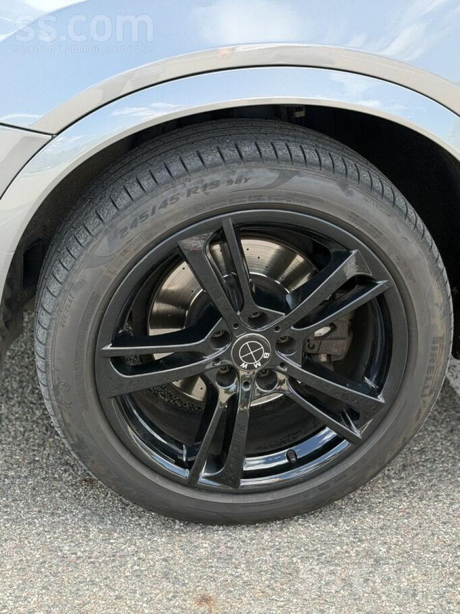 Grey BMW X3 2013 in Riga, with an engine capacity of 3.00 L and mileage of 349 thousand km for 12000 €, photo 6 on AUTOMOTO.COM.LV