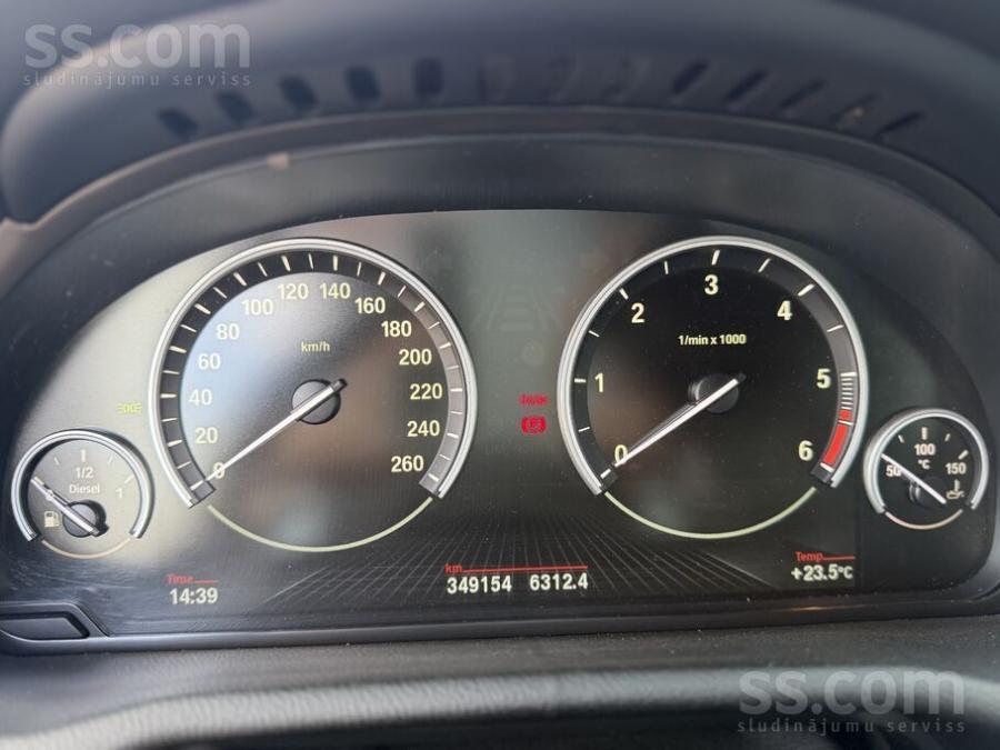 Grey BMW X3 2013 in Riga, with an engine capacity of 3.00 L and mileage of 349 thousand km for 12000 €, photo 18 on AUTOMOTO.COM.LV