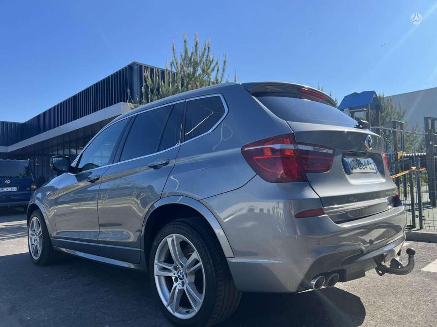 Grey BMW X3 2013 in Kaunas, with an engine capacity of 2.99 L and mileage of 238 thousand km for 9700 €, photo 9 on AUTOMOTO.COM.LV