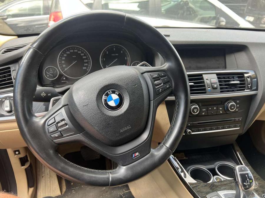Grey BMW X3 2013 in Kaunas, with an engine capacity of 2.99 L and mileage of 250 thousand km for 4700 €, photo 6 on AUTOMOTO.COM.LV