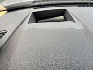 Grey BMW X3 2013 in Kaunas, with an engine capacity of 2.99 L and mileage of 250 thousand km for 4700 €, photo 12 on AUTOMOTO.COM.LV