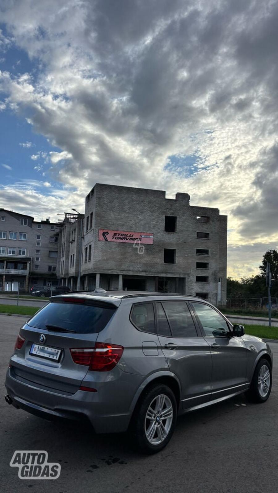 Grey BMW X3 2013 in Kretinga, with an engine capacity of 3.00 L and mileage of 291 thousand km for 13200 €, photo 7 on AUTOMOTO.COM.LV