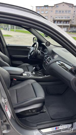 Grey BMW X3 2013 in Kretinga, with an engine capacity of 3.00 L and mileage of 291 thousand km for 13200 €, photo 12 on AUTOMOTO.COM.LV