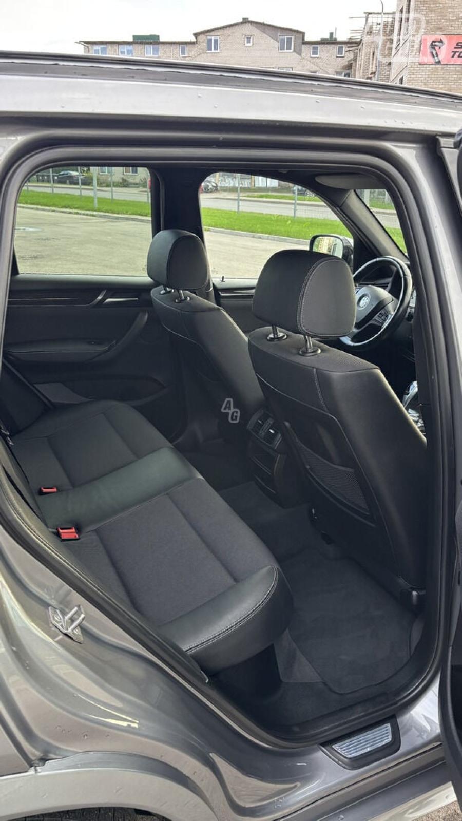 Grey BMW X3 2013 in Kretinga, with an engine capacity of 3.00 L and mileage of 291 thousand km for 13200 €, photo 13 on AUTOMOTO.COM.LV