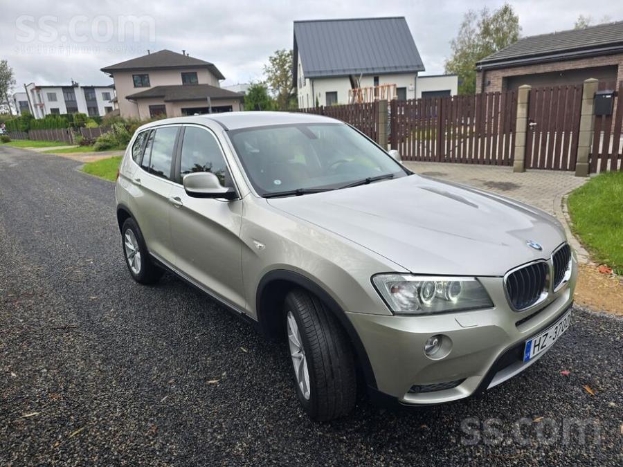 Grey BMW X3 2013 in Riga, with an engine capacity of 2.00 L and mileage of 153 thousand km for 10500 €, photo 1 on AUTOMOTO.COM.LV