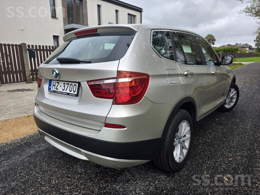 Grey BMW X3 2013 in Riga, with an engine capacity of 2.00 L and mileage of 153 thousand km for 10500 €, photo 4 on AUTOMOTO.COM.LV