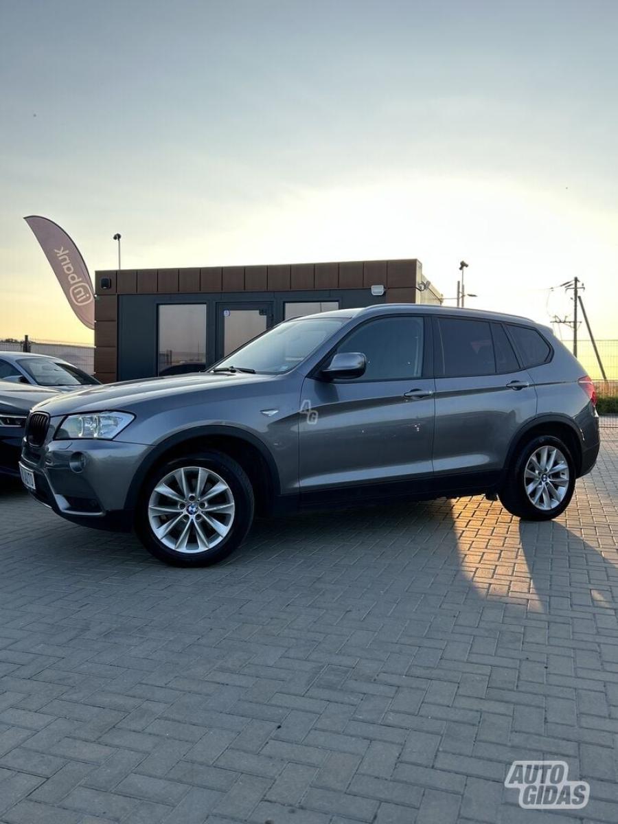 Pelēks BMW X3 2013 Kauņa, ar dzinēja tilpumu 2.00 L un nobraukumu 258 tūkst. km par 9999 €, foto 16 vietnē AUTOMOTO.COM.LV