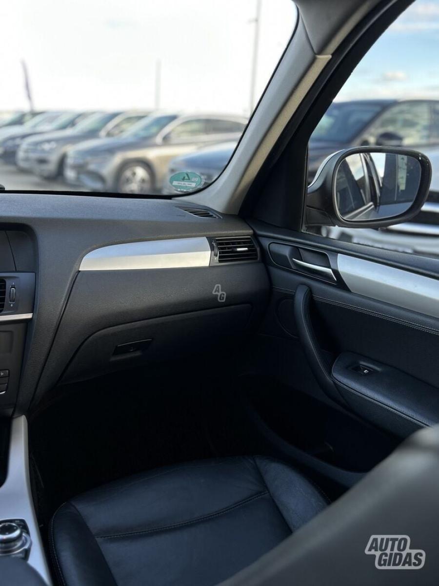 Pelēks BMW X3 2013 Kauņa, ar dzinēja tilpumu 2.00 L un nobraukumu 258 tūkst. km par 9999 €, foto 28 vietnē AUTOMOTO.COM.LV