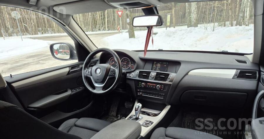 Grey BMW X3 2014 in Riga, with an engine capacity of 2.00 L and mileage of 254 thousand km for 10200 €, photo 7 on AUTOMOTO.COM.LV