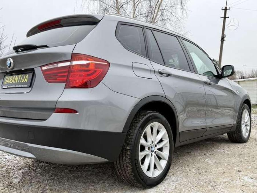 Grey BMW X3 2014 in Siauliai, with an engine capacity of 2.00 L and mileage of 290 thousand km for 12950 €, photo 8 on AUTOMOTO.COM.LV