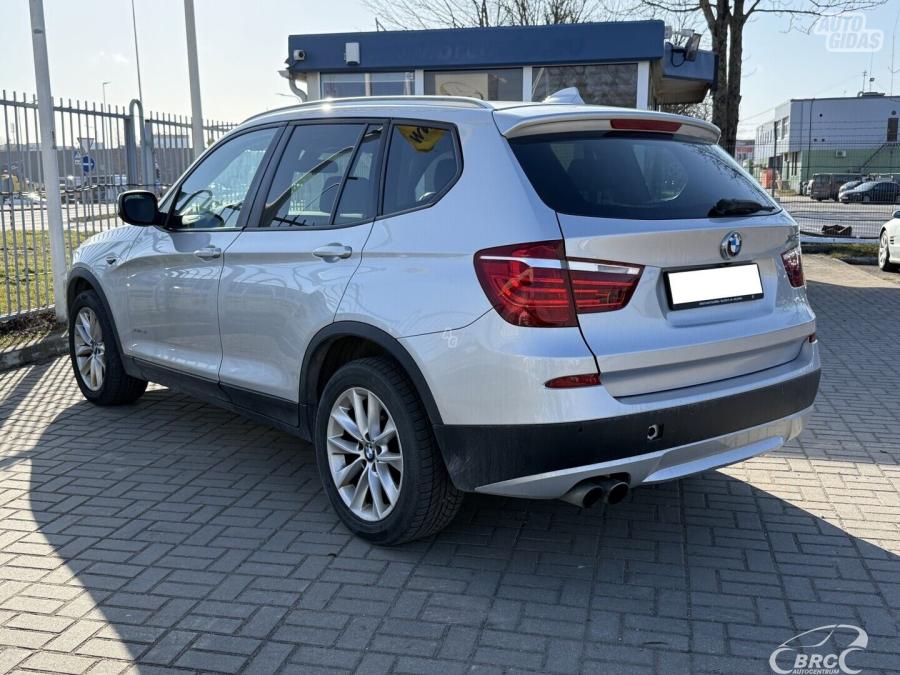 Pelēks BMW X3 2014 Avižieniai, ar dzinēja tilpumu 2.00 L un nobraukumu 192 tūkst. km par 8900 €, foto 32 vietnē AUTOMOTO.COM.LV