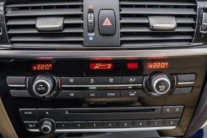 Pelēks BMW X3 2014 Kauņa, ar dzinēja tilpumu 3.00 L un nobraukumu 247 tūkst. km par 11990 €, foto 23 vietnē AUTOMOTO.COM.LV