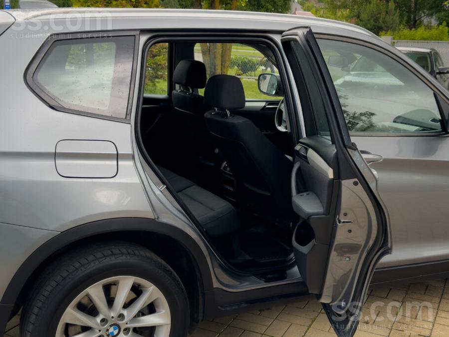 Pelēks BMW X3 2014 Daugavpils, ar dzinēja tilpumu 2.00 L un nobraukumu 201 tūkst. km par 11500 €, foto 15 vietnē AUTOMOTO.COM.LV