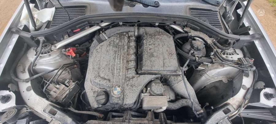 Pelēks BMW X3 2014 Viļņa, ar dzinēja tilpumu 2.98 L un nobraukumu 97 tūkst. km par 7500 €, foto 19 vietnē AUTOMOTO.COM.LV