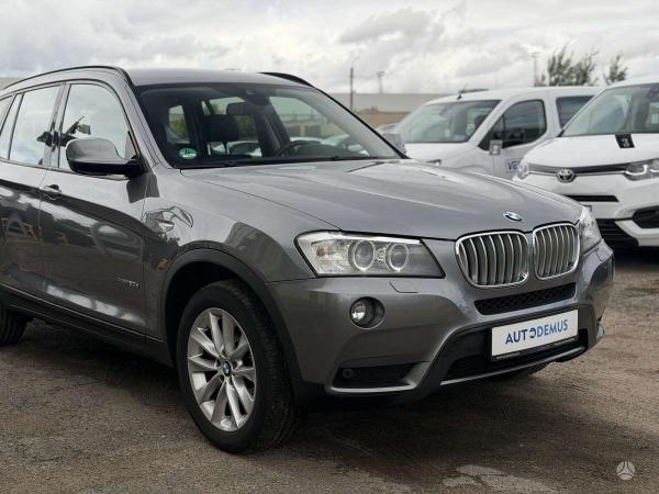 Pelēks BMW X3 2014 Mažeikiai, ar dzinēja tilpumu 2.99 L un nobraukumu 327 tūkst. km par 9900 €, foto 8 vietnē AUTOMOTO.COM.LV