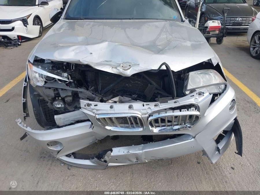 Pelēks BMW X3 2014 Viļņa, ar dzinēja tilpumu 2.98 L un nobraukumu 97 tūkst. km par 7400 €, foto 10 vietnē AUTOMOTO.COM.LV