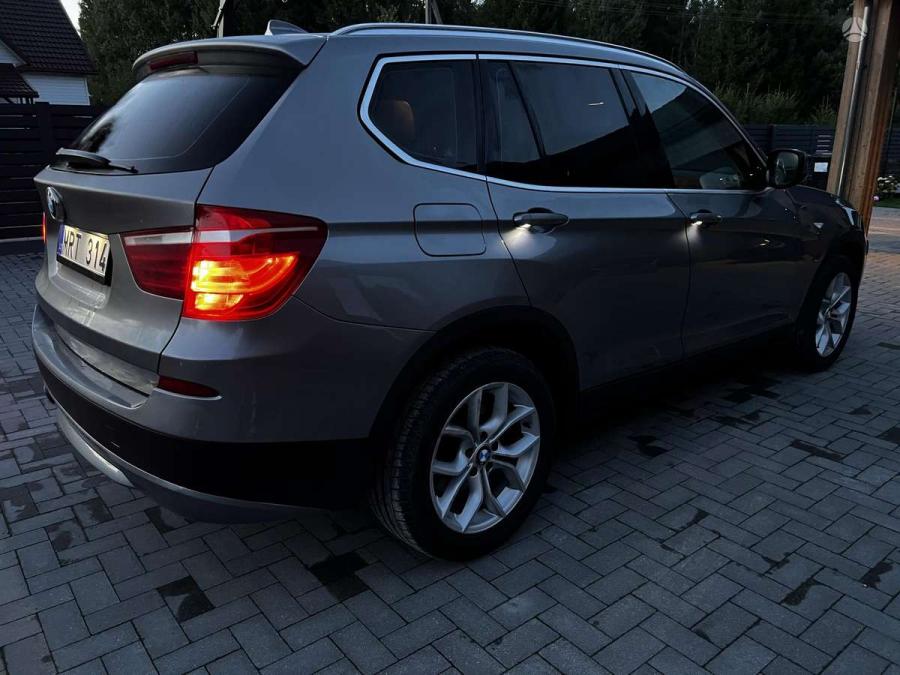 Grey BMW X3 2014 in Silale, with an engine capacity of 2.00 L and mileage of 335 thousand km for 8400 €, photo 19 on AUTOMOTO.COM.LV