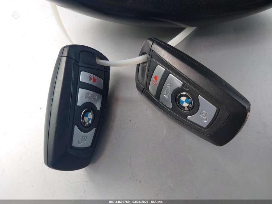 Pelēks BMW X3 2014 Viļņa, ar dzinēja tilpumu 2.98 L un nobraukumu 97 tūkst. km par 7500 €, foto 17 vietnē AUTOMOTO.COM.LV