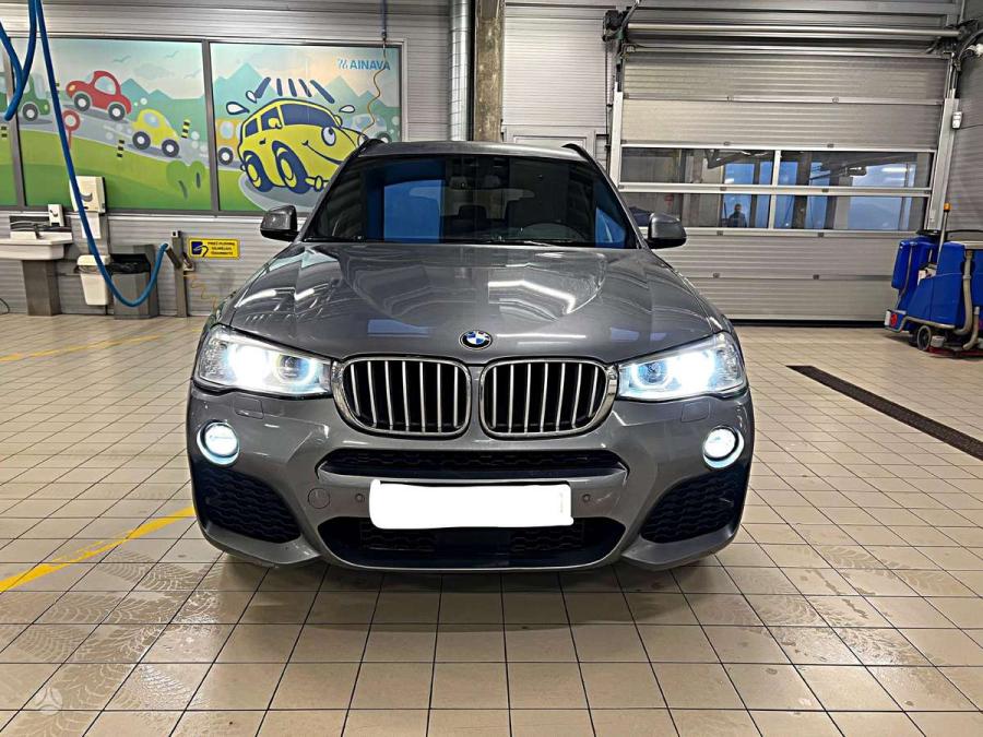 Pelēks BMW X3 2015 Viļņa, ar dzinēja tilpumu 2.99 L un nobraukumu 346 tūkst. km par 12999 €, foto 1 vietnē AUTOMOTO.COM.LV
