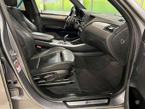 Grey BMW X3 2015 in Vilnius, with an engine capacity of 2.99 L and mileage of 354 thousand km for 13500 €, photo 12 on AUTOMOTO.COM.LV