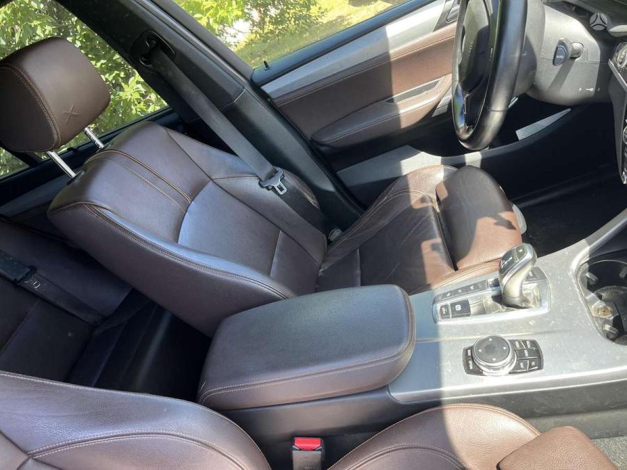 Pelēks BMW X3 2015 Tauragė, ar dzinēja tilpumu 2.99 L un nobraukumu 210 tūkst. km par 10300 €, foto 13 vietnē AUTOMOTO.COM.LV