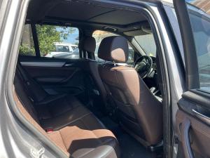Pelēks BMW X3 2015 Tauragė, ar dzinēja tilpumu 2.99 L un nobraukumu 210 tūkst. km par 10300 €, foto 17 vietnē AUTOMOTO.COM.LV