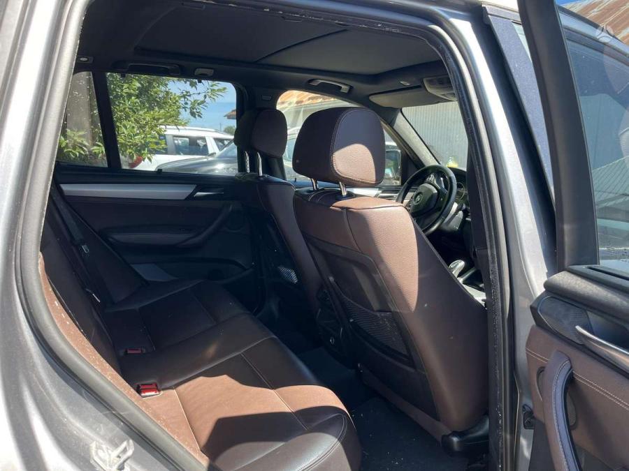 Pelēks BMW X3 2015 Tauragė, ar dzinēja tilpumu 2.99 L un nobraukumu 210 tūkst. km par 10300 €, foto 17 vietnē AUTOMOTO.COM.LV
