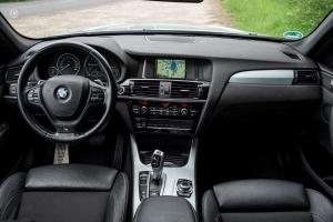 Grey BMW X3 2015 in Elektrenai, with an engine capacity of 2.00 L and mileage of 211 thousand km for 14750 €, photo 11 on AUTOMOTO.COM.LV