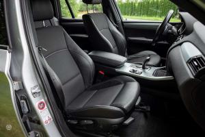 Grey BMW X3 2015 in Elektrenai, with an engine capacity of 2.00 L and mileage of 211 thousand km for 14750 €, photo 13 on AUTOMOTO.COM.LV