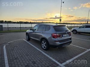 Pelēks BMW X3 2015 Rīga, ar dzinēja tilpumu 3.00 L un nobraukumu 328 tūkst. km par 14950 €, foto 4 vietnē AUTOMOTO.COM.LV