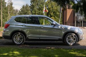Pelēks BMW X3 2015 Viļņa, ar dzinēja tilpumu 2.00 L un nobraukumu 234 tūkst. km par 13200 €, foto 6 vietnē AUTOMOTO.COM.LV