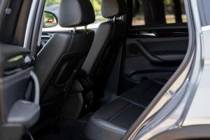 Pelēks BMW X3 2015 Viļņa, ar dzinēja tilpumu 2.00 L un nobraukumu 234 tūkst. km par 13200 €, foto 20 vietnē AUTOMOTO.COM.LV
