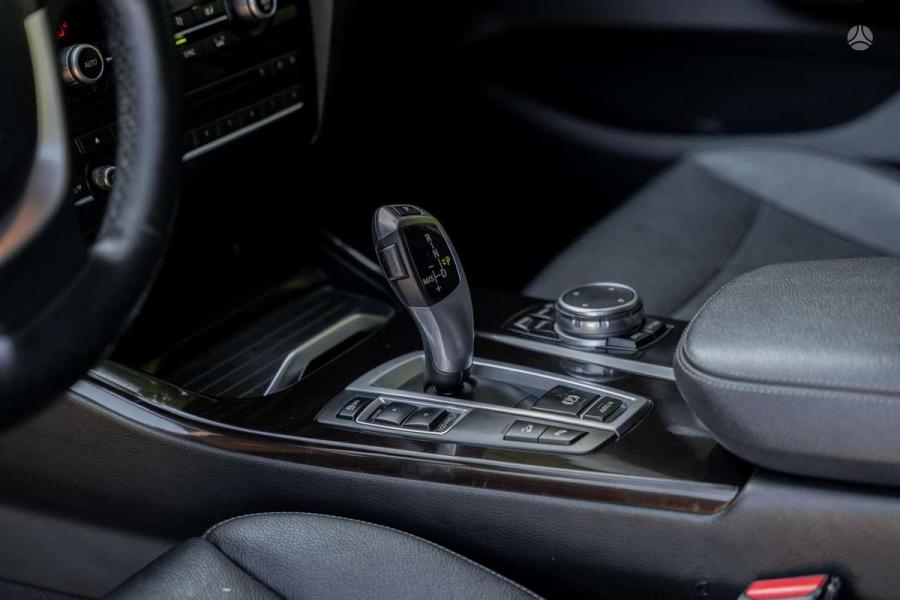 Pelēks BMW X3 2015 Viļņa, ar dzinēja tilpumu 2.00 L un nobraukumu 234 tūkst. km par 13200 €, foto 27 vietnē AUTOMOTO.COM.LV